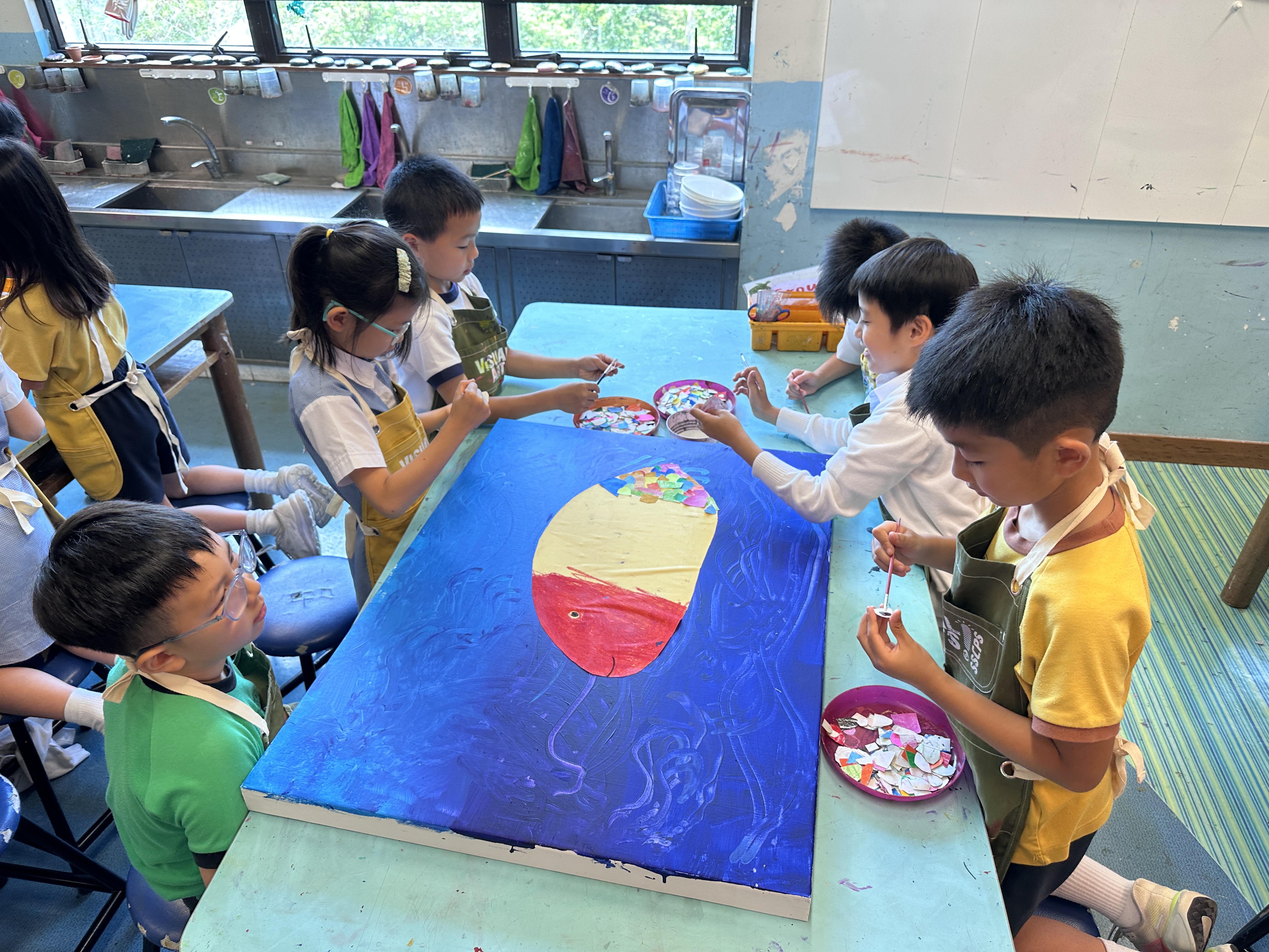 Photo :: G2 Visual Arts Parent Teacher Student Collaborative Art ...